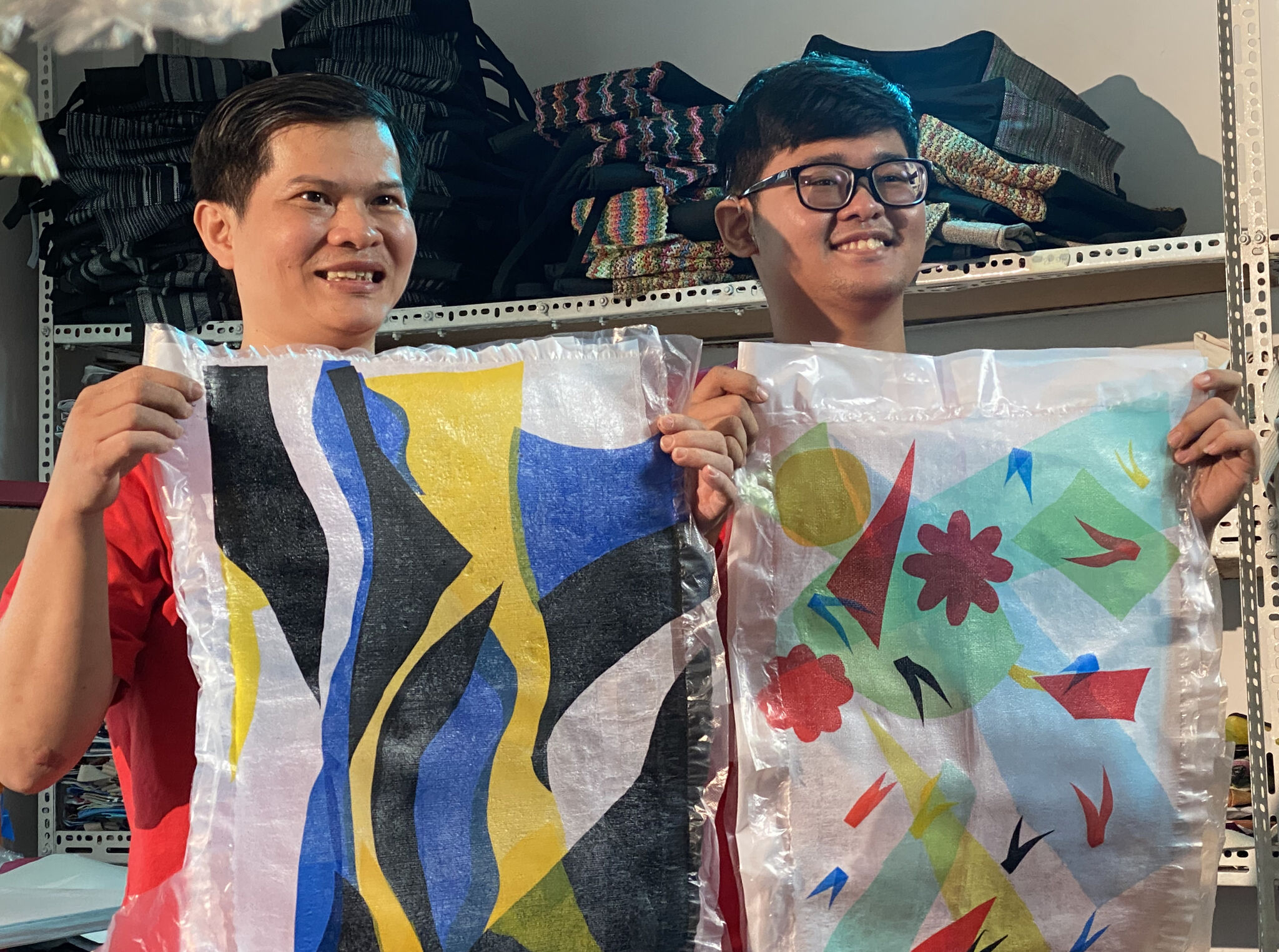 Limloop - tái chế rác nylon thành túi