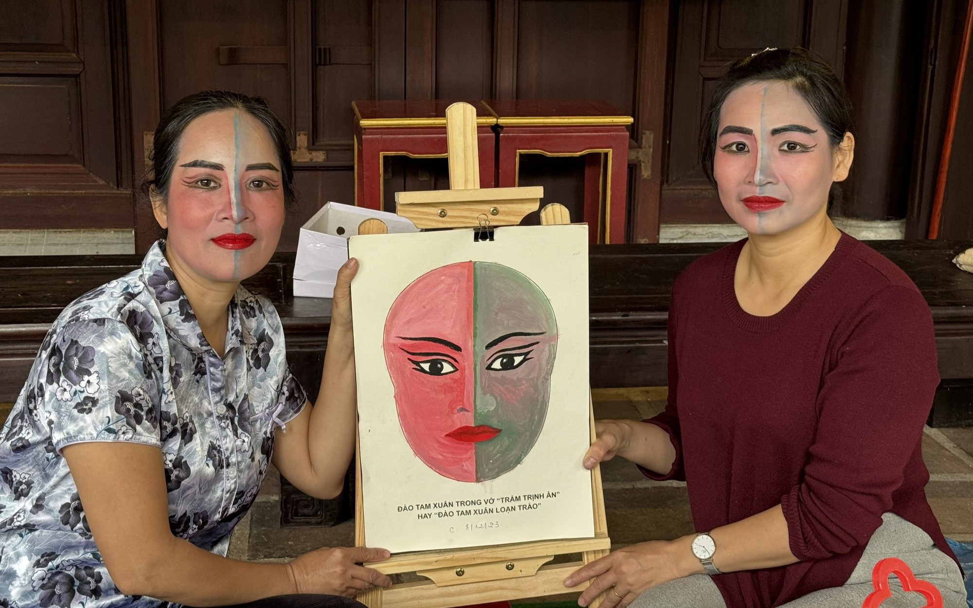 RESTORATION AND TEACHING OF THE ART OF HUE THEATRE FACE-MAKING